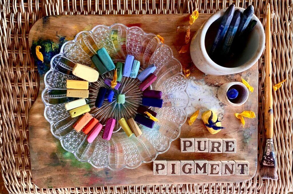 Pure Pigment with Anne Gee - Jeanne Oliver