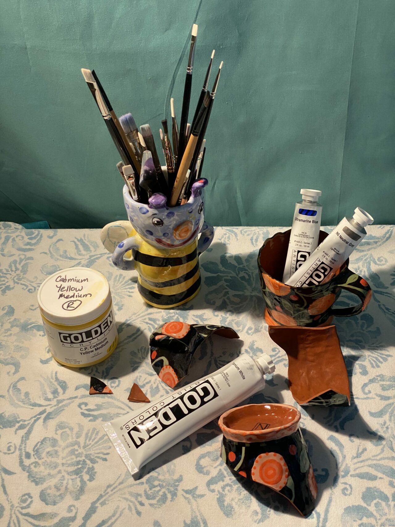 Cups & Mugs: Everyday Objects as Our Storytellers with Debbie Miller ...